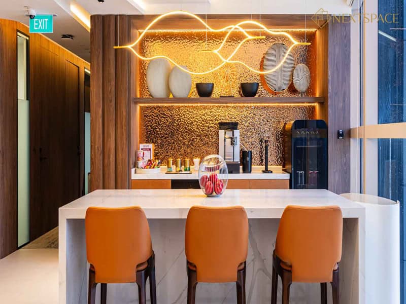 Centennial Tower | CEO Suite Office Rental in Suntec City